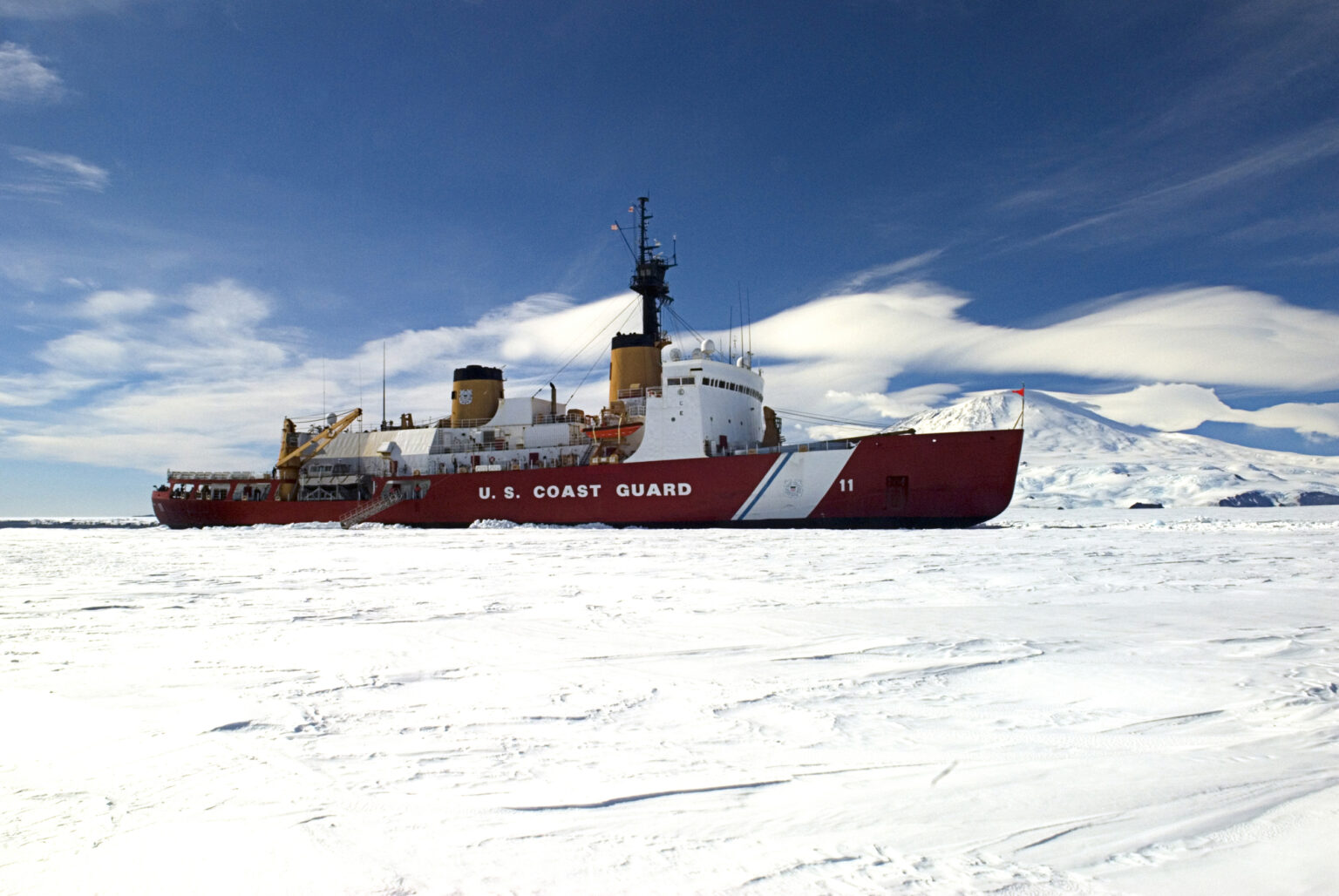 Russia's Dominant Icebreaker Fleet Highlights US Arctic Shortcomings ...