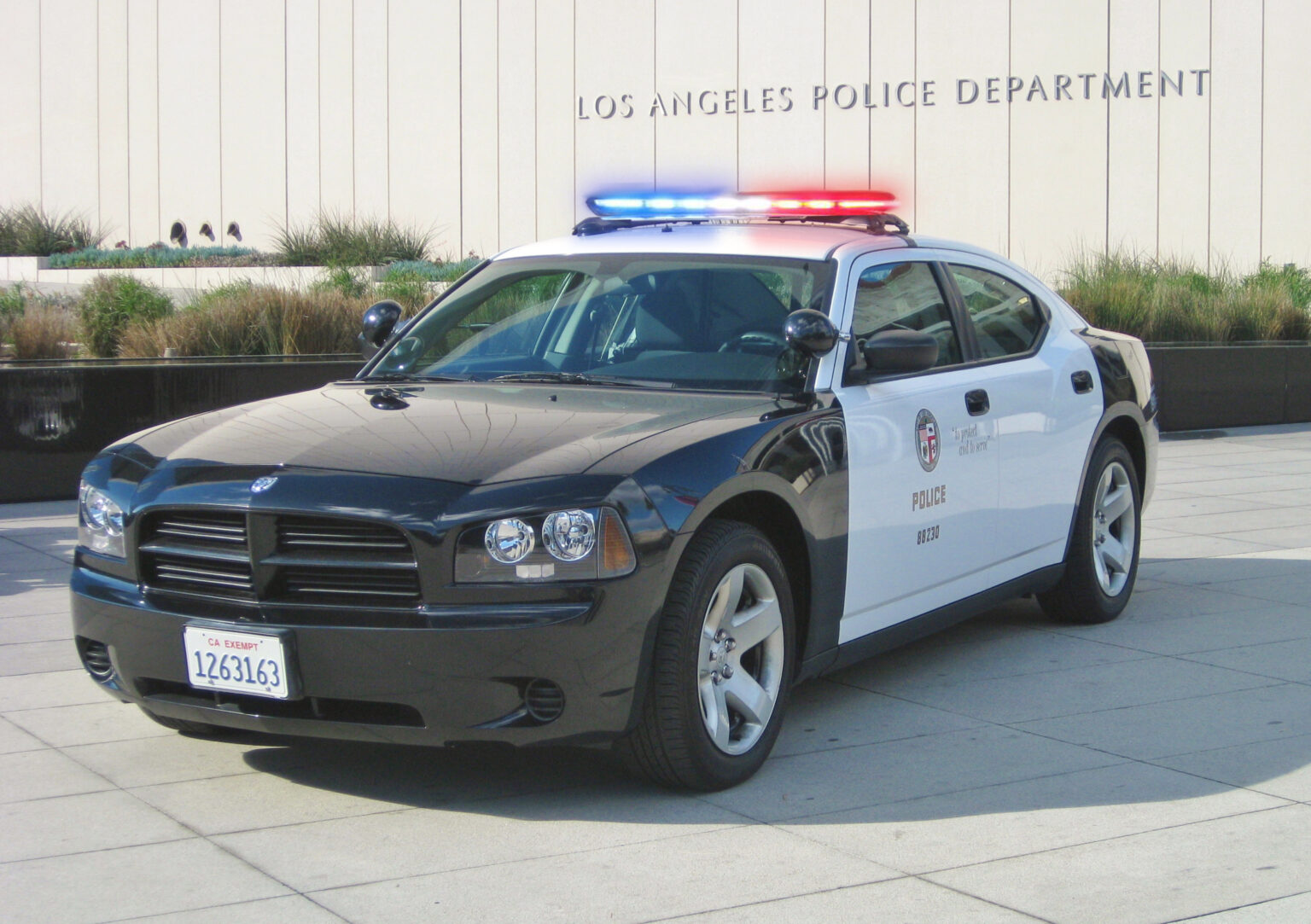 LAPD Searches Home Tied To Popular Singer After Body Found In Abandoned ...
