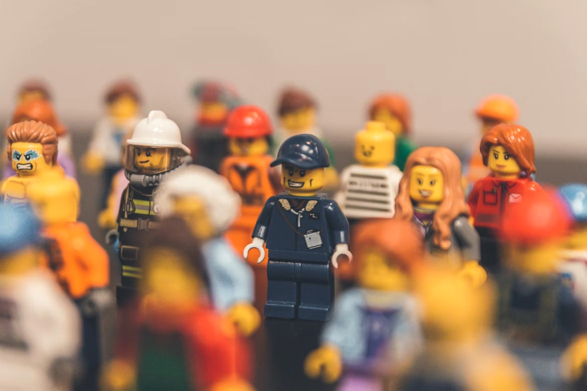 3 People Under Arrest In $1M California Lego Heist, Police Say ...